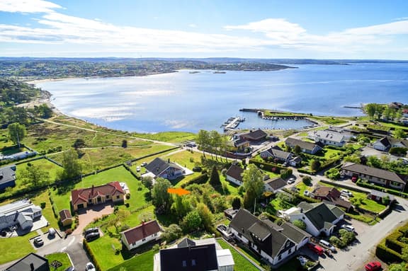 Hitta bostad i Åsa - Booli