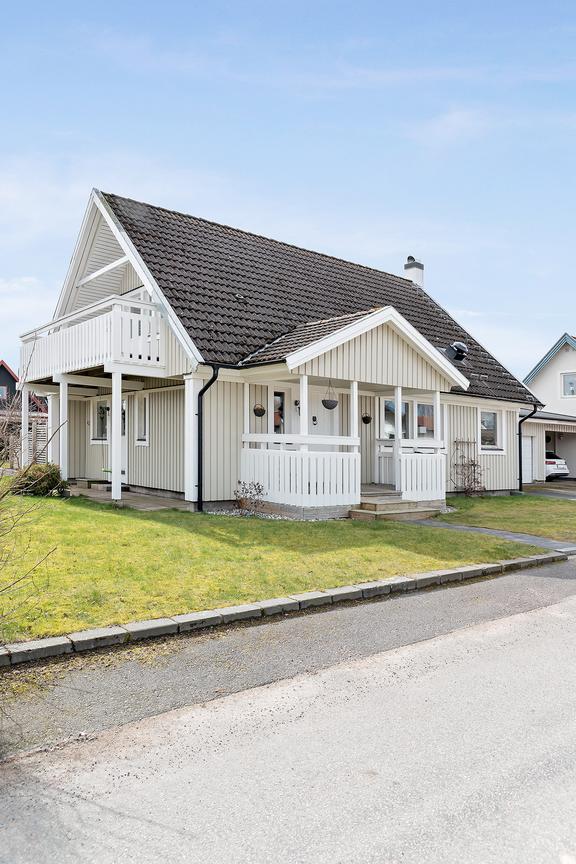 Hitta bostad i Laholm - Booli