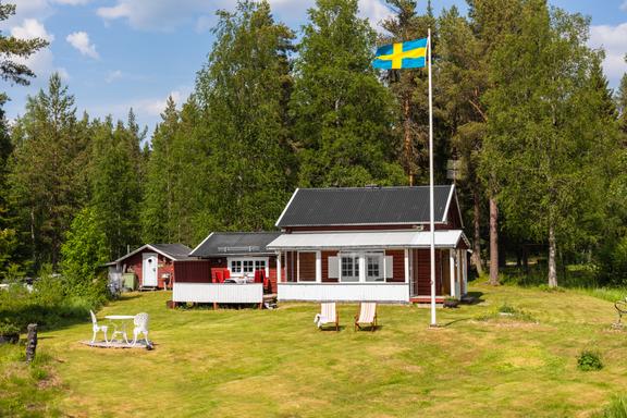 Hitta bostad i Bjurholm - Booli