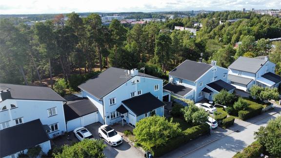 Hitta bostad i Spånga - Booli