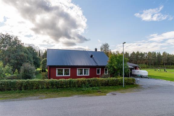 Hitta bostad i Bjurholm - Booli