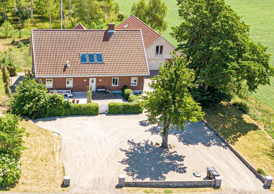 Villa snart till salu på Norra Sövdemöllaväg 17, Ilstorp, Sjöbo - Booli.se