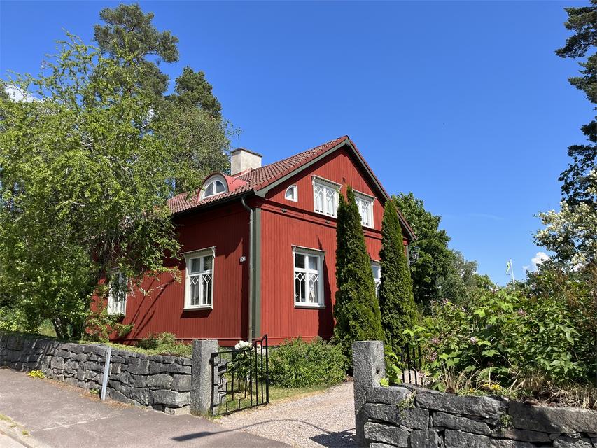 Villa snart till salu på Cisterngatan 32, Minneberg, Arvika - Booli.se