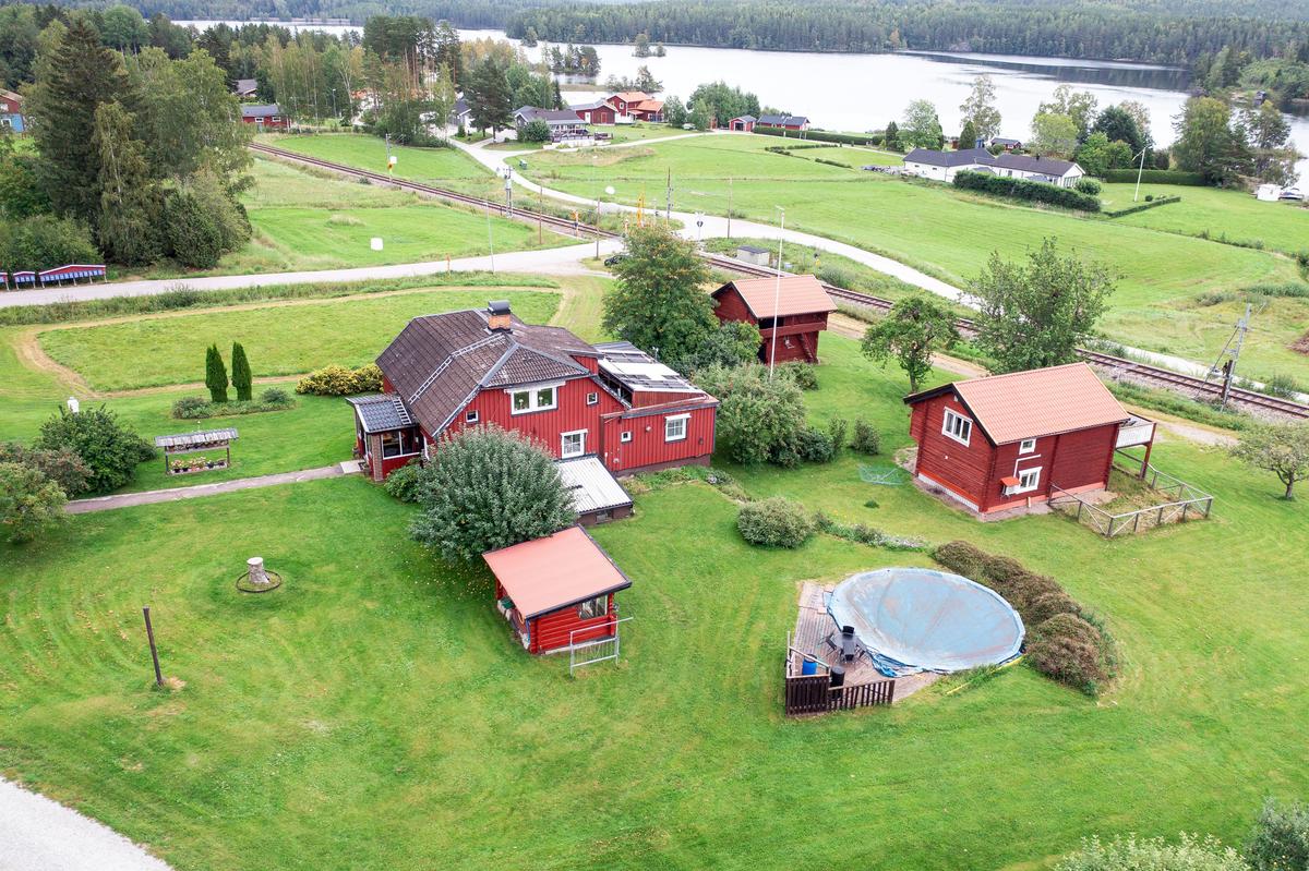 Villa till salu på Hasses väg 1, Söderbärke Kolpebo, Smedjebacken ...